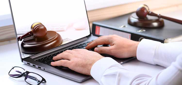 How To Become a Court Reporter (School, Duties & Salary)