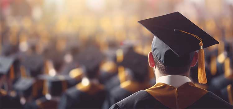 What is a Crime Lab Technician and the Steps to Become One